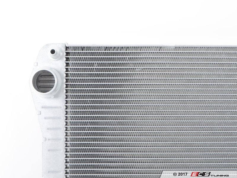 Genuine BMW - 17118669005 - Radiator (17-11-8-669-005)