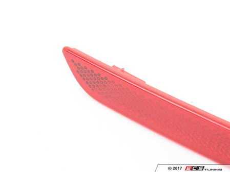 Genuine BMW - 63147847233 - Rear reflector - left (63-14-7-847-233)