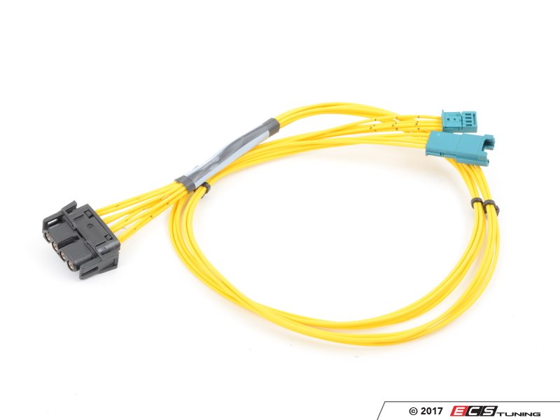 Genuine BMW - 83300492870 - 4-PIN LEAD (83-30-0-492-870)