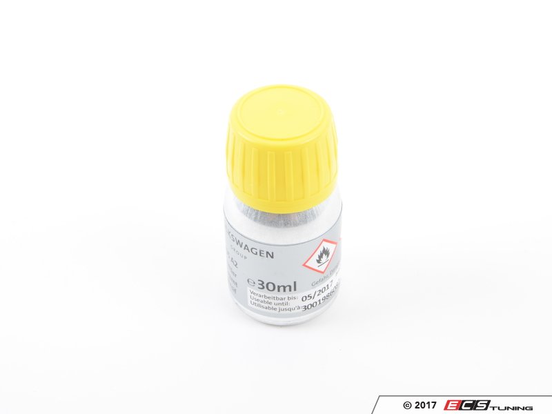 Genuine Volkswagen Audi - D355205A2 - BONDAGENT (D 355 205 A2)