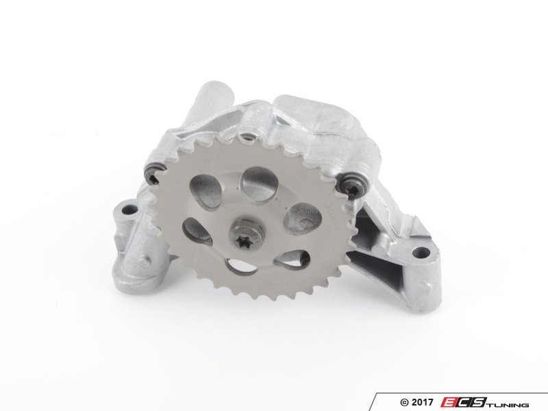 Genuine Volkswagen Audi - 038115105D - Engine Oil Pump (038 115 105 D)