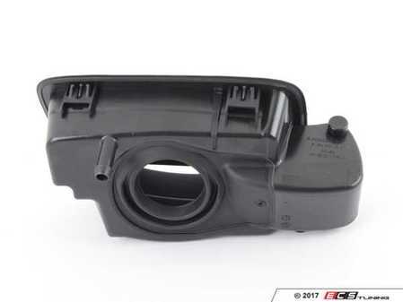 Genuine Mercedes Benz - 2046300367 - RECESS