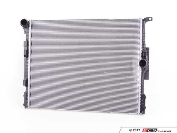 Genuine BMW - 17118482622 - Radiator (17-11-8-482-622)