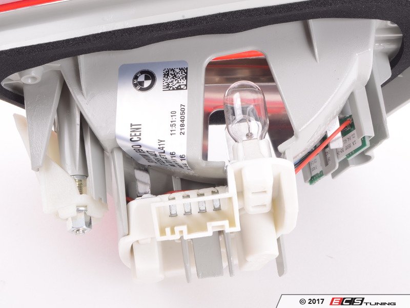 Genuine BMW - 63217289427 - Taillight for Trunk Lid (63-21-7-289-427)