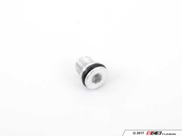 Genuine Volkswagen Audi - WHT005237 - Oil Filter Housing Plug - with O ...