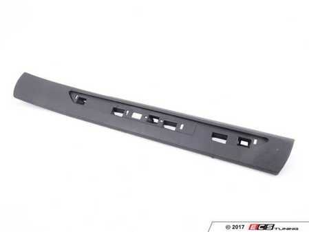 Genuine BMW - 51477329464 - Front Door Sill - right (51-47-7-329-464)