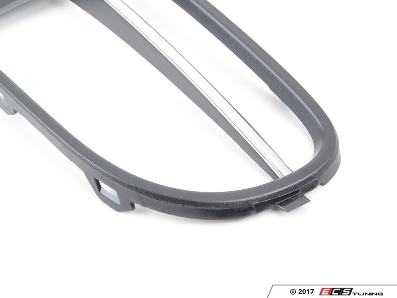 Genuine Volkswagen Audi - 5C5854661C9B9 - GRILLE (5C5 854 661 C 9B9)