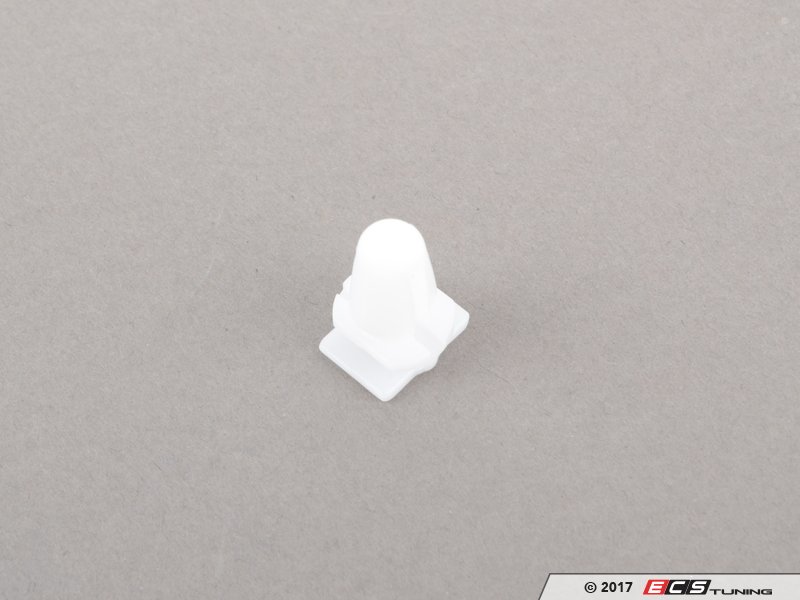 Vaico - 51471840961 - Door Sill Clip - Priced Each