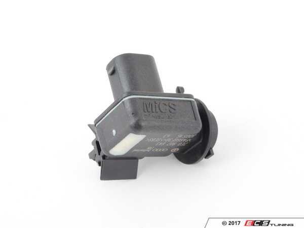 Genuine Volkswagen Audi - 7E0907643 - Air Quality Sensor (7E0 907 643)