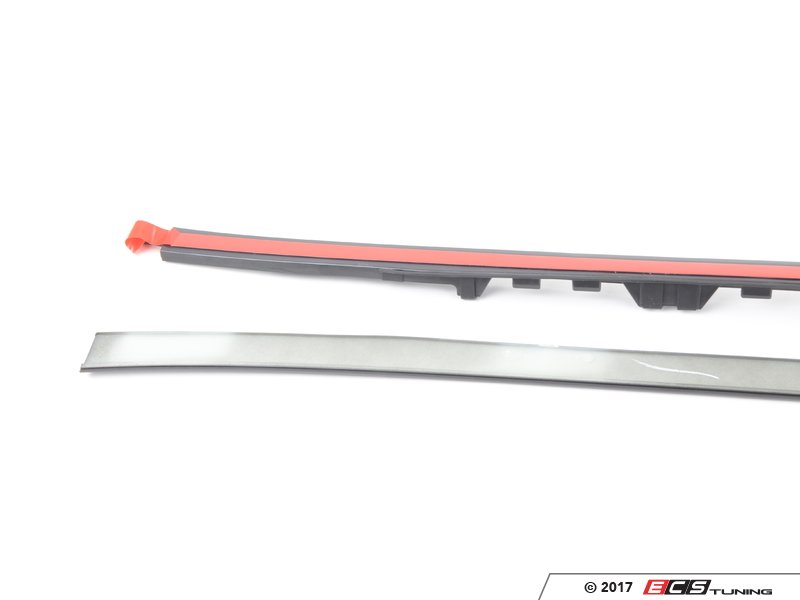 Genuine BMW - 51317387917 - Windshield trim - left (51-31-7-387-917)