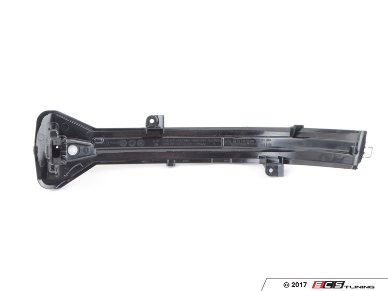 Genuine BMW - 51167414650 - Side mirror turn signal. (51-16-7-414-650)