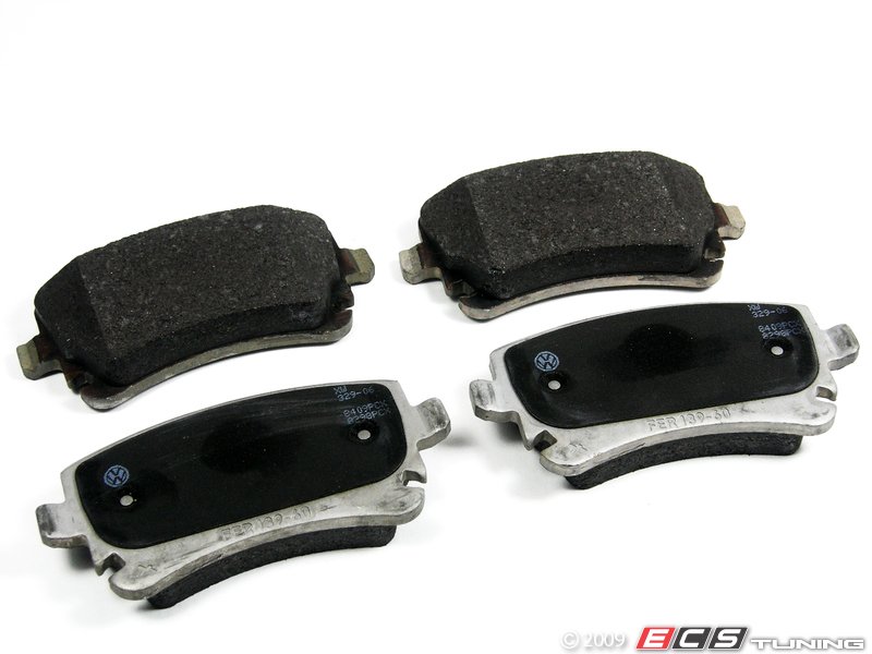 Genuine Volkswagen Audi - 4B3698451a - Rear Brake Pad Set (4B3 698 451 a)