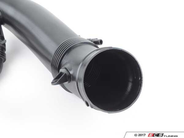 Genuine BMW - 13717627502 - AIR DUCT - (NO LONGER AVAILABLE) (13-71-7 ...