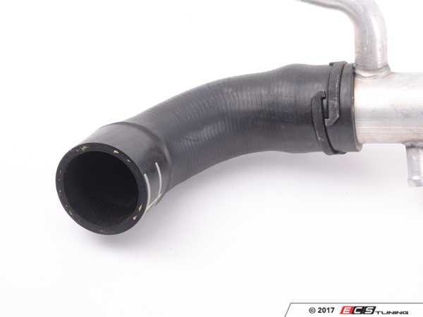 Genuine BMW - 11537598236 - Water Hose with Gasket - Water Pump to ...