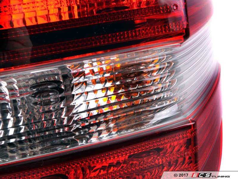 Genuine Mercedes Benz - 1649061200 - Tail Lamp Assembly