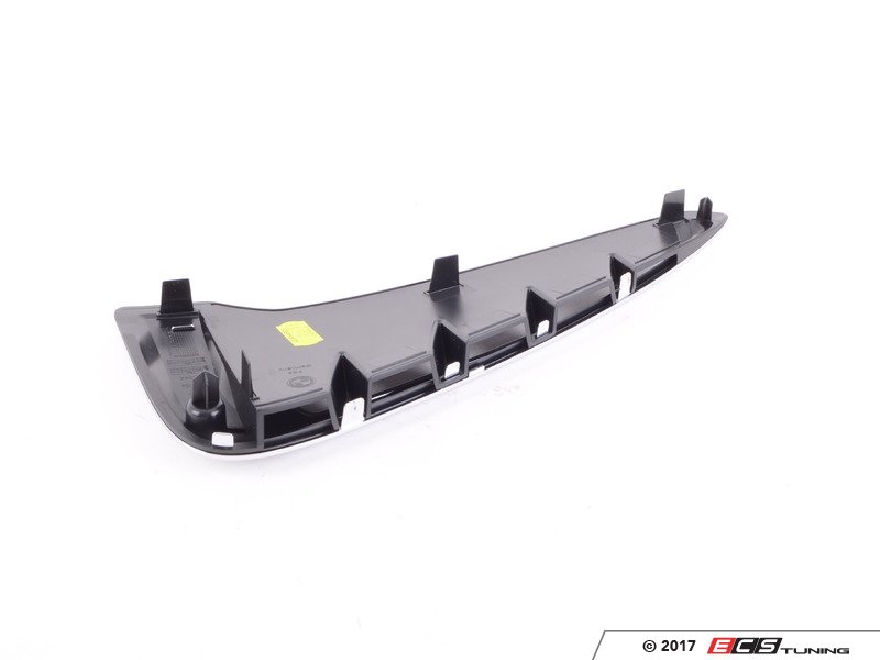 Genuine BMW - 51138056344 - Front Fender Grille - Right (51-13-8-056-344)